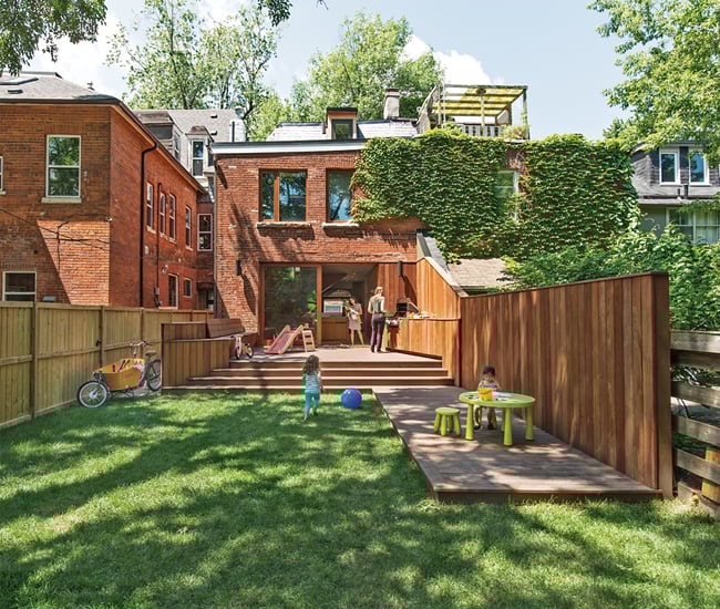 12 Great Backyard Ideas from Modern Homes | Designlines Magazine