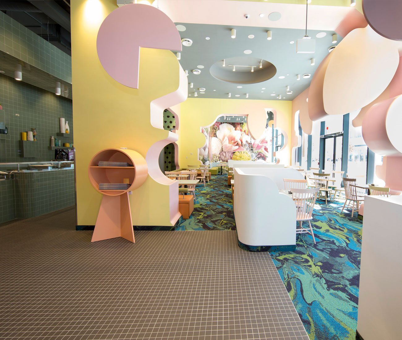 Demetres' Botanical Interior Accompanies the Best Banana Splits ...