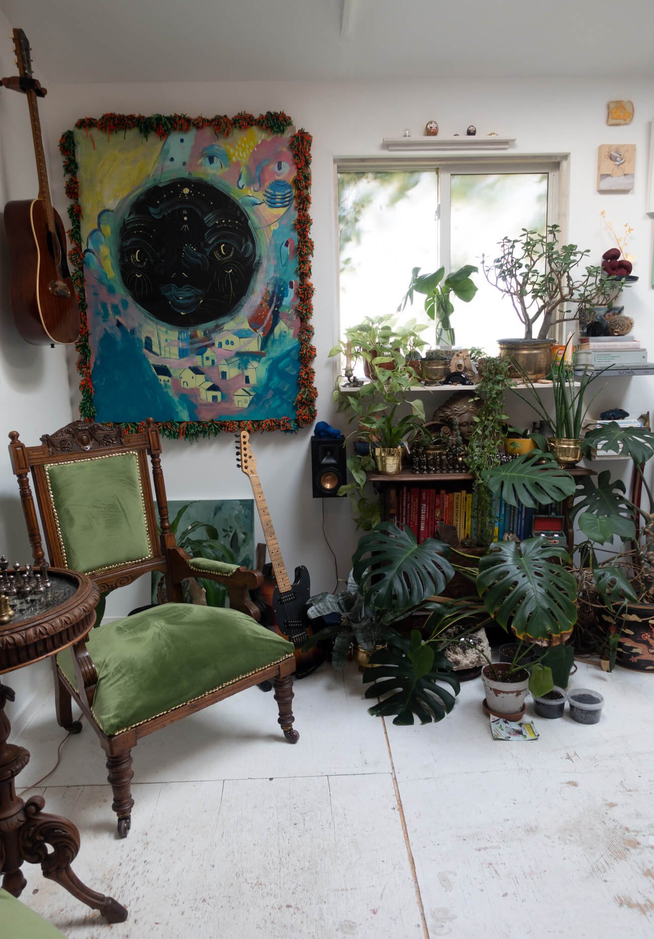 Alex McLeod’s Curiosity-Filled Home of Art and Heirlooms | Designlines ...