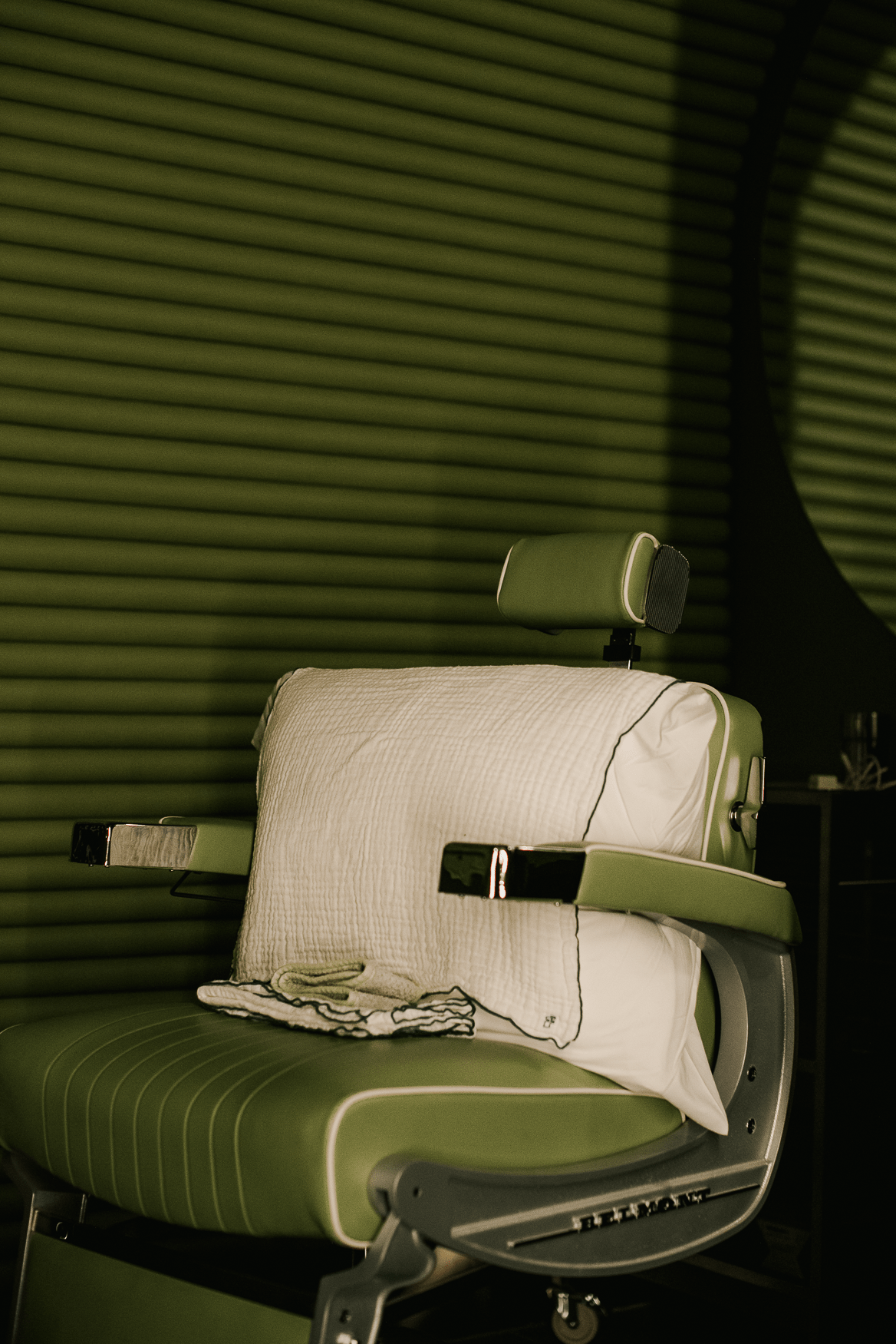 Formula Fig Brings Innovative Facial Bar to Ossington | Designlines ...