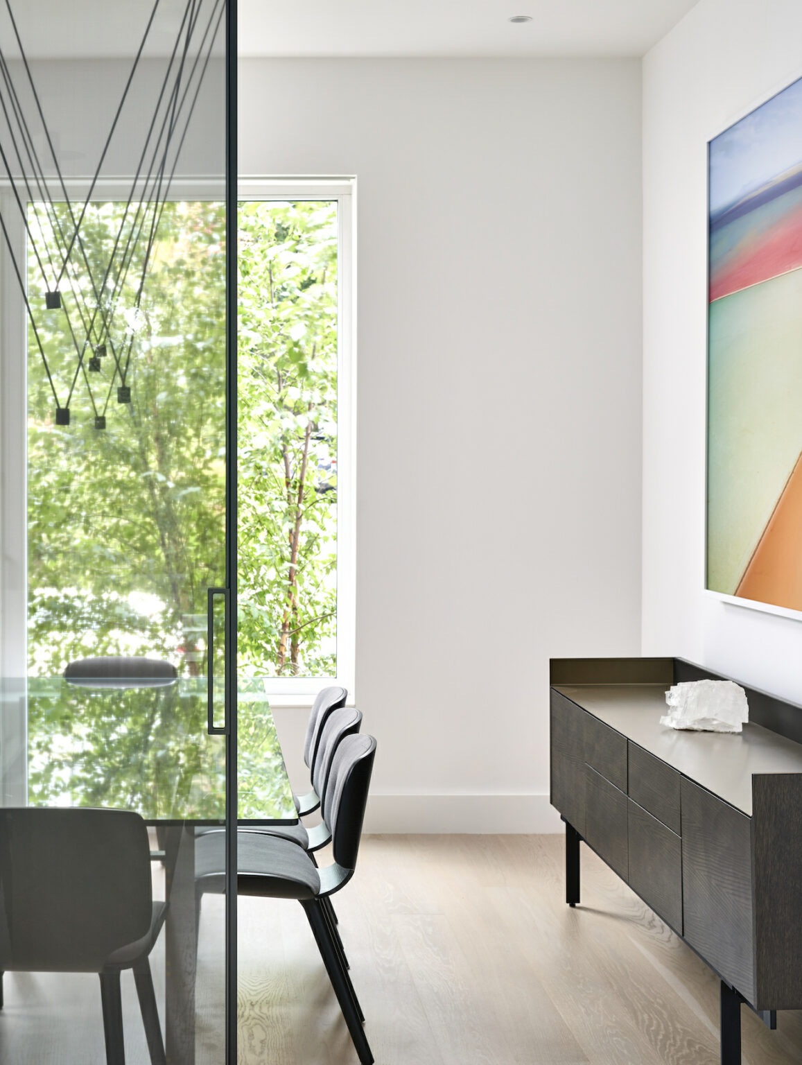 Valley Edge House Blends Nature and Modern Design | Designlines
