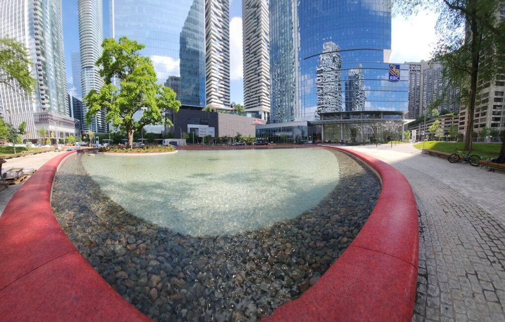 Love Park Opens In Toronto's Harbourfront | Designlines Magazine