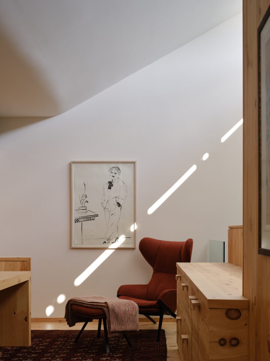 A Home Along the Don Valley Ravine | Designlines Magazine