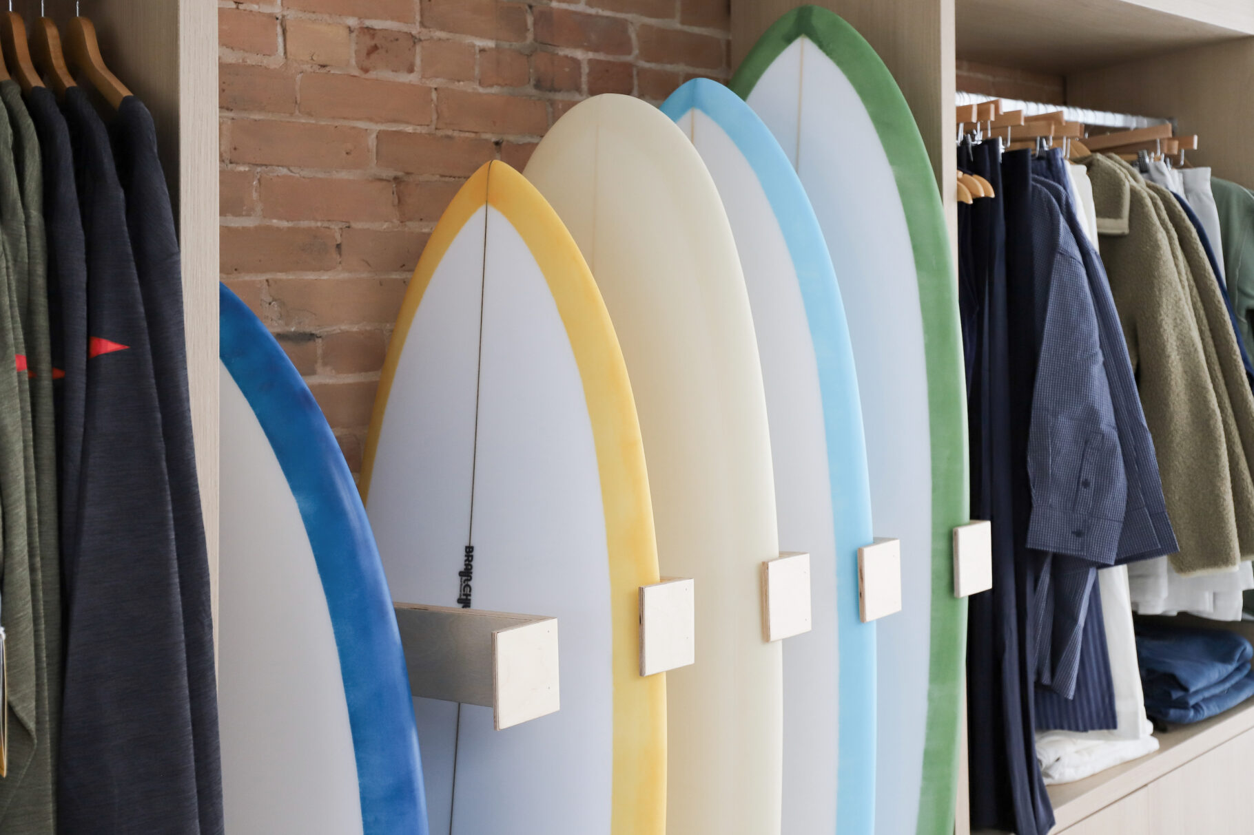 Georgian Bay Surf Club Reimagines a Collingwood Cornerstone ...