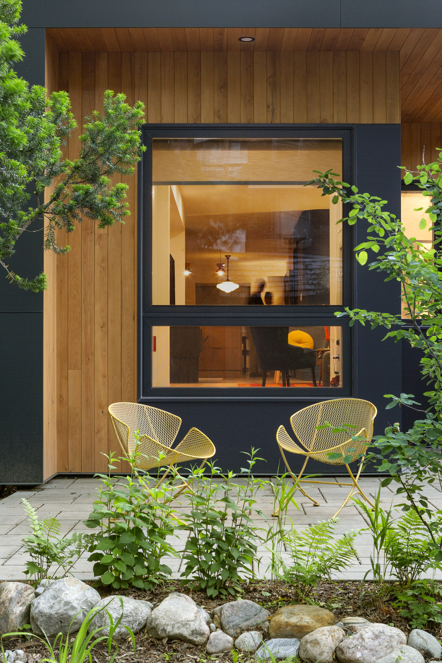 A Joy-Filled Renovation in Cedarvale| Drôle House | Designlines Magazine